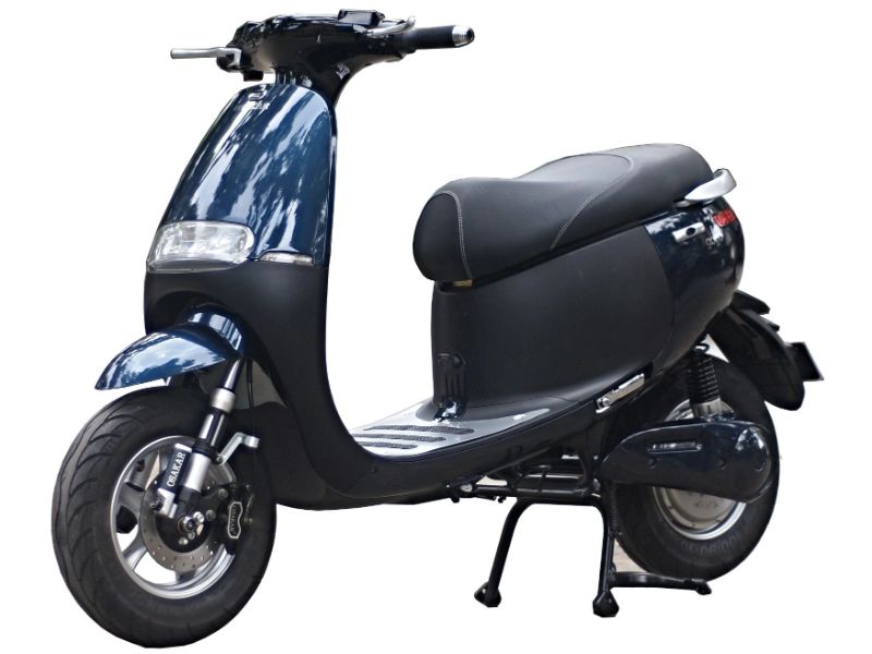 Top 3 xe máy điện pin trâu nhất hiện nay - Xe Điện Linh Vương